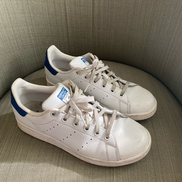 adidas | Shoes | Adidas Youth Stand Smiths | Poshmark